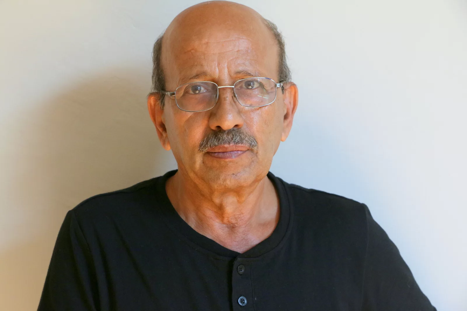 Biography - Abed Abdi